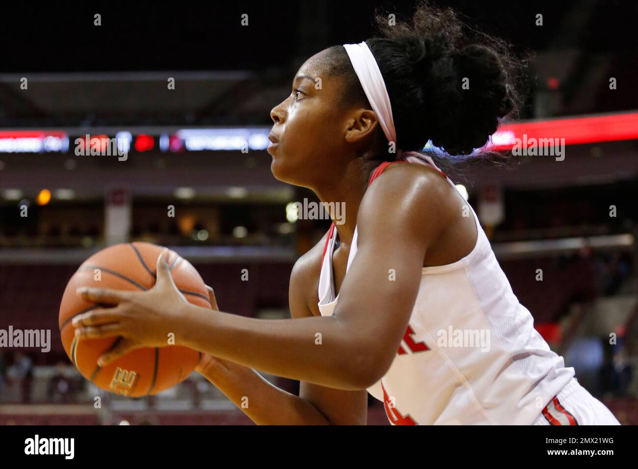 Ohio State's Sierra Calhoun plays against South Carolina during an NCAA ...
