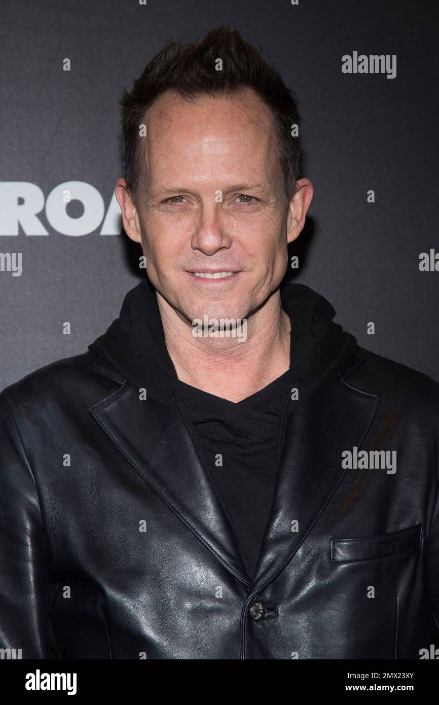 Dean Winters attends the premiere of "Bleed For This" hosted by Open ...