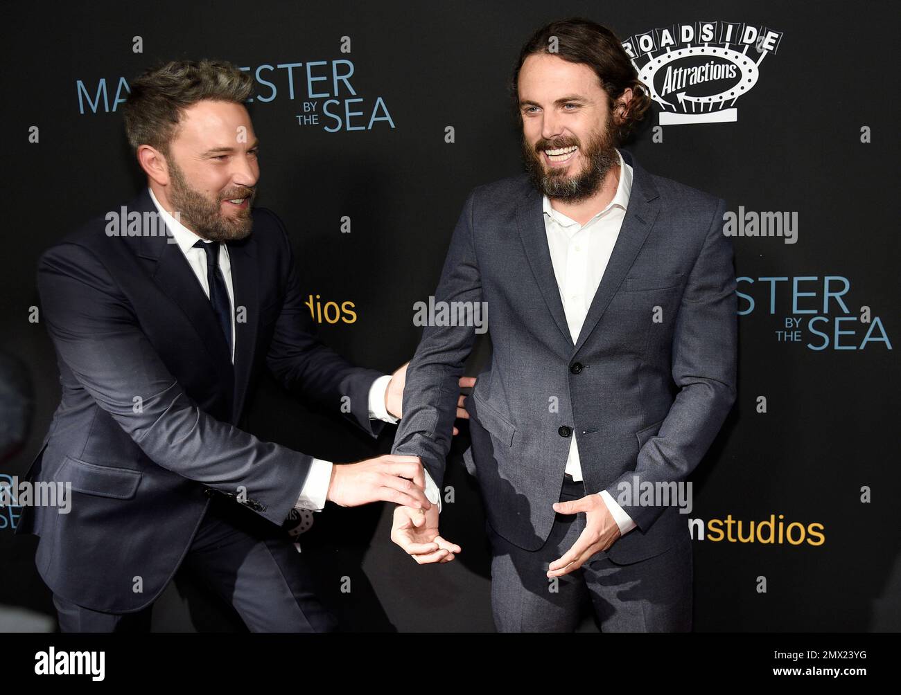 Casey Affleck And Ben Affleck Brothers