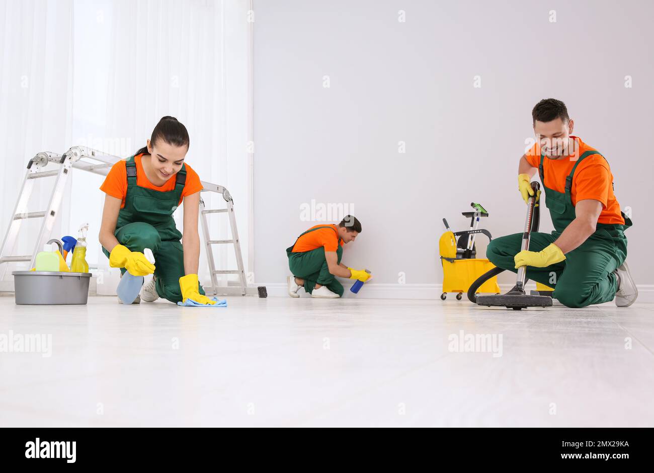 Office cleaning team floor hi-res stock photography and images - Alamy