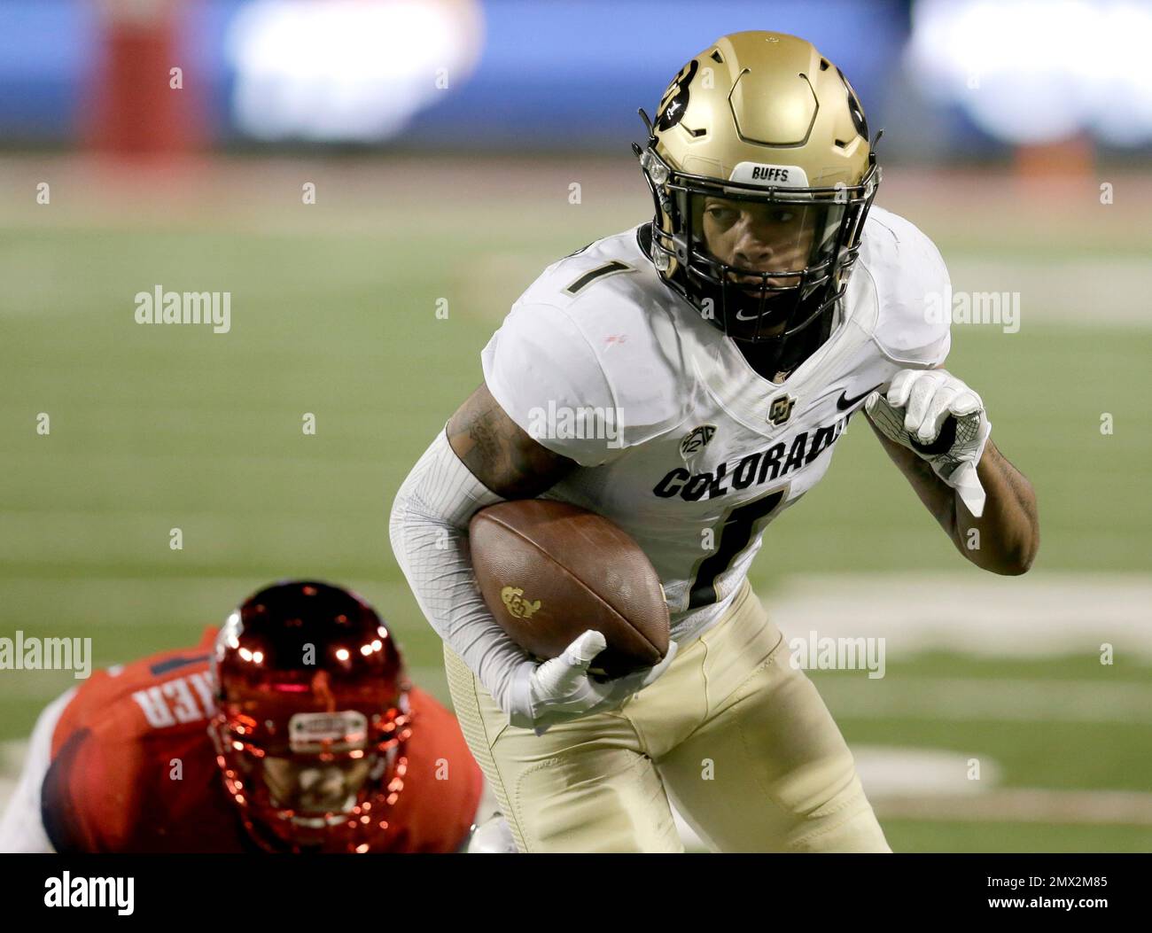 Colorado wide receiver Shay Fields scores a second-half touchdown ...
