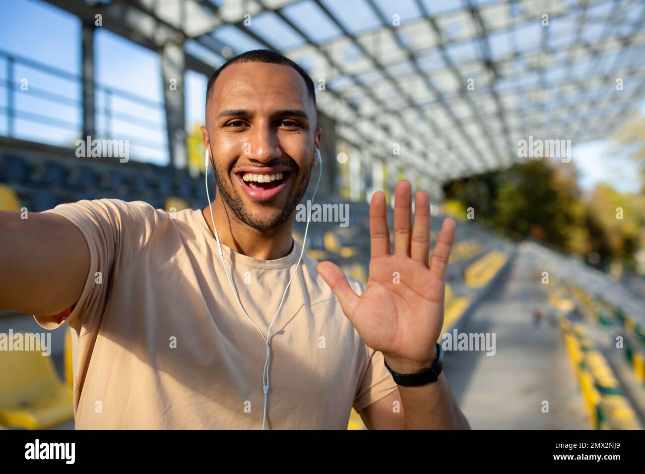 Fitness instructor talking camera hi-res stock photography and images ...