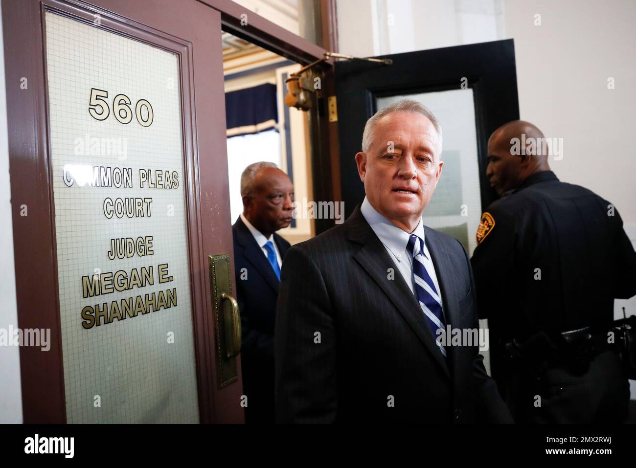 Hamilton County Prosecutor Joseph Deters leaves court after Common ...
