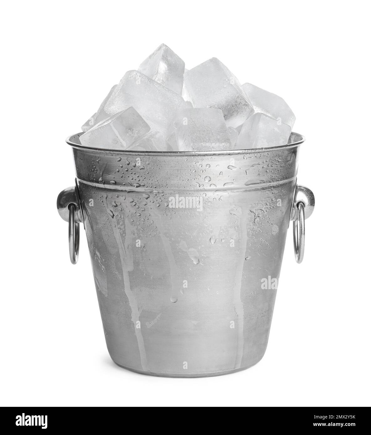White ice bucket filled cubes hi-res stock photography and images - Alamy