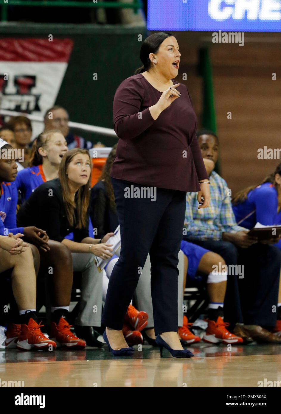Houston Baptist head coach Donna Finnie instructs her team in the ...