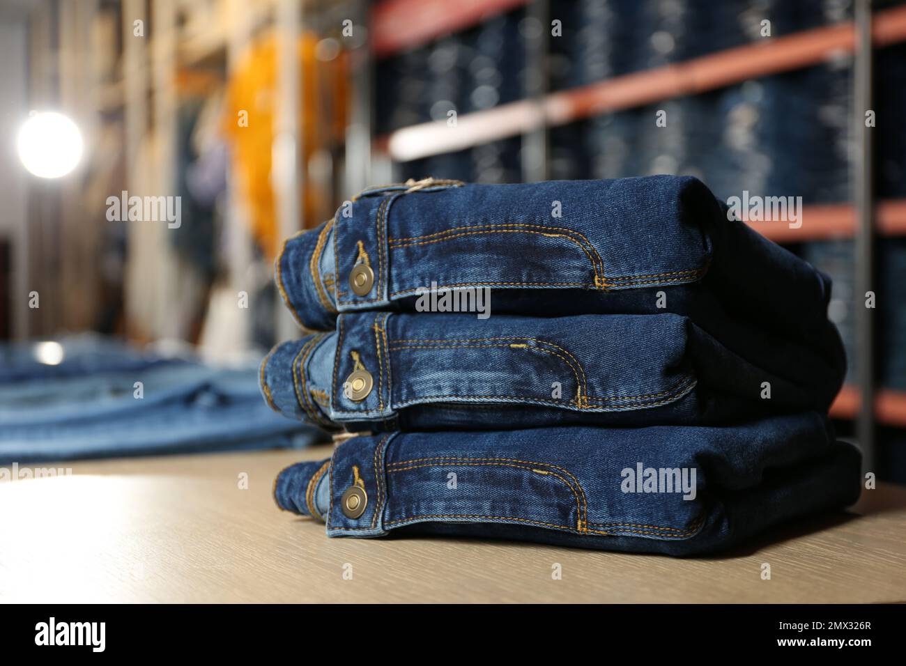 Jeans table display hi-res stock photography and images - Alamy