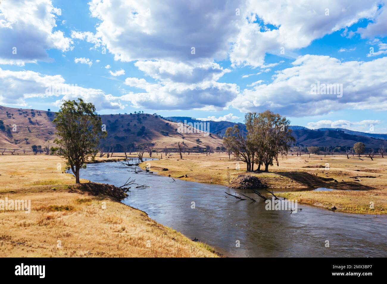 Mitta Valley Lookout in Australia Stock Photo - Alamy Mitta Valley Lookout in Australia Stock Photo - Alamy