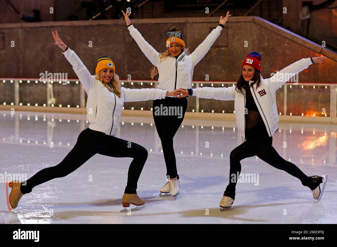 IMAGE DISTRIBUTED FOR NATIONAL FOOTBALL LEAGUE - NFL-dressed ice ...
