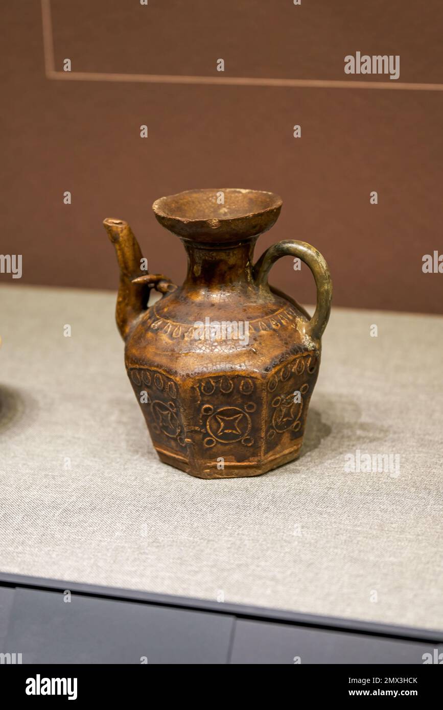 Exquisite Bronze Artifacts of Ancient China Stock Photo - Alamy