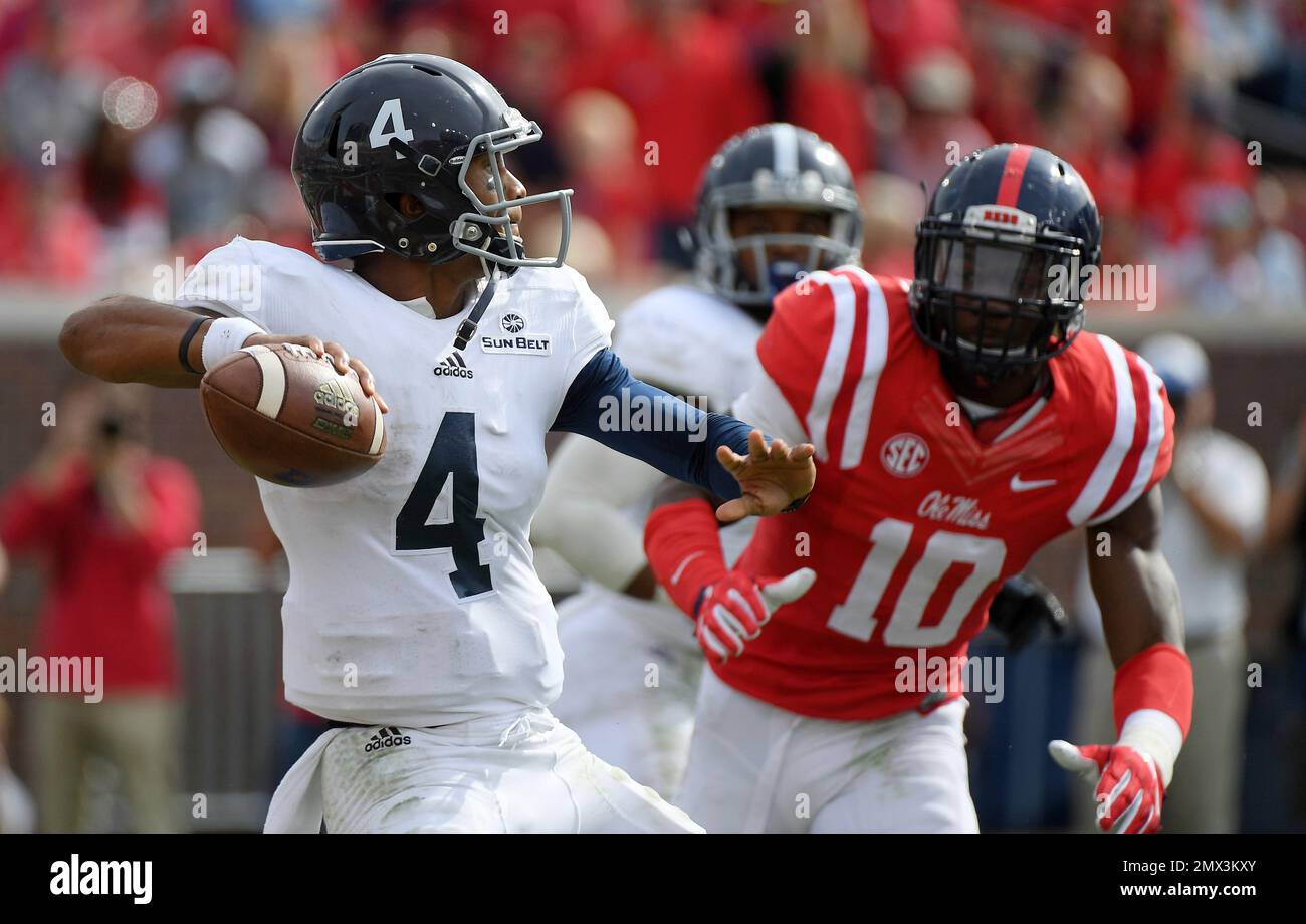 Georgia Southern quarterback Kevin Ellison (4) looks to pass during the ...