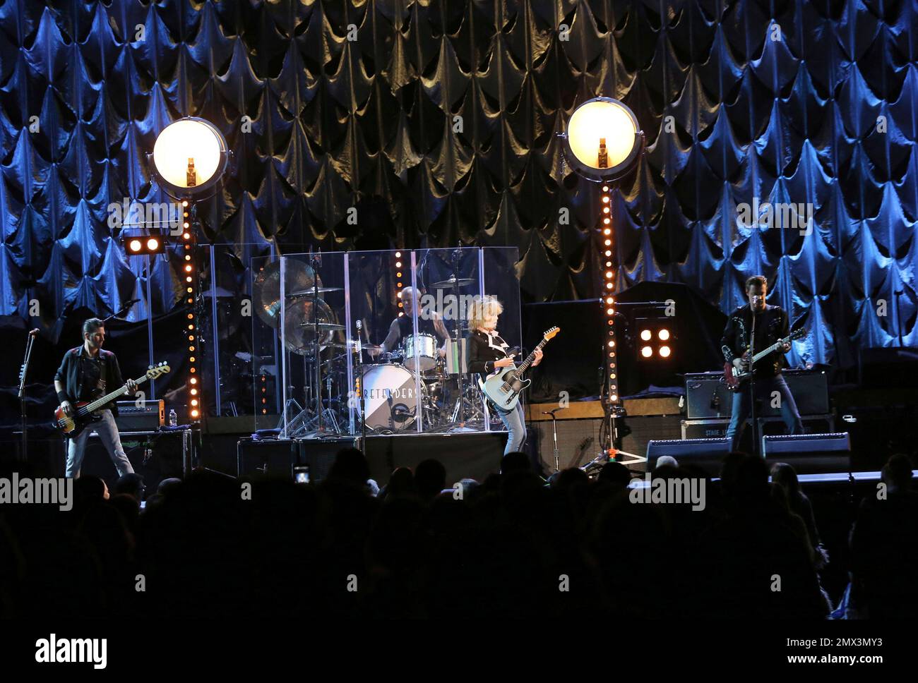Chrissie Hynde, Martin Chambers, Nick Wilkinson, James Walbourne and ...