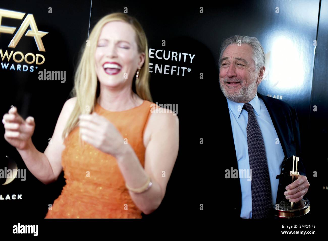 Leslie Mann, left, and Robert De Niro attend the press room at the 2016 ...