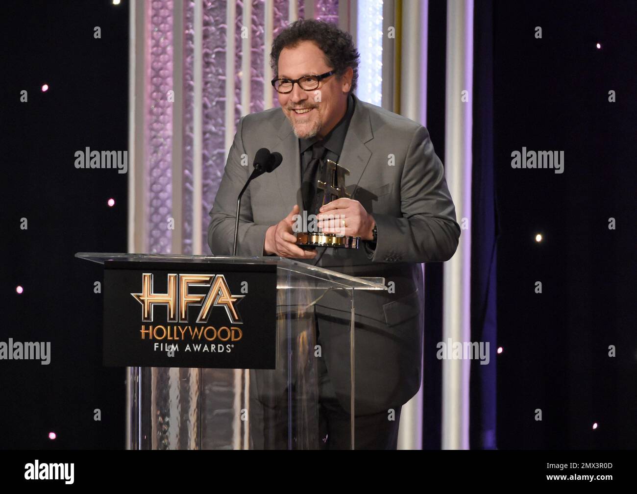 Jon Favreau accepts the Hollywood blockbuster award for "The Jungle ...