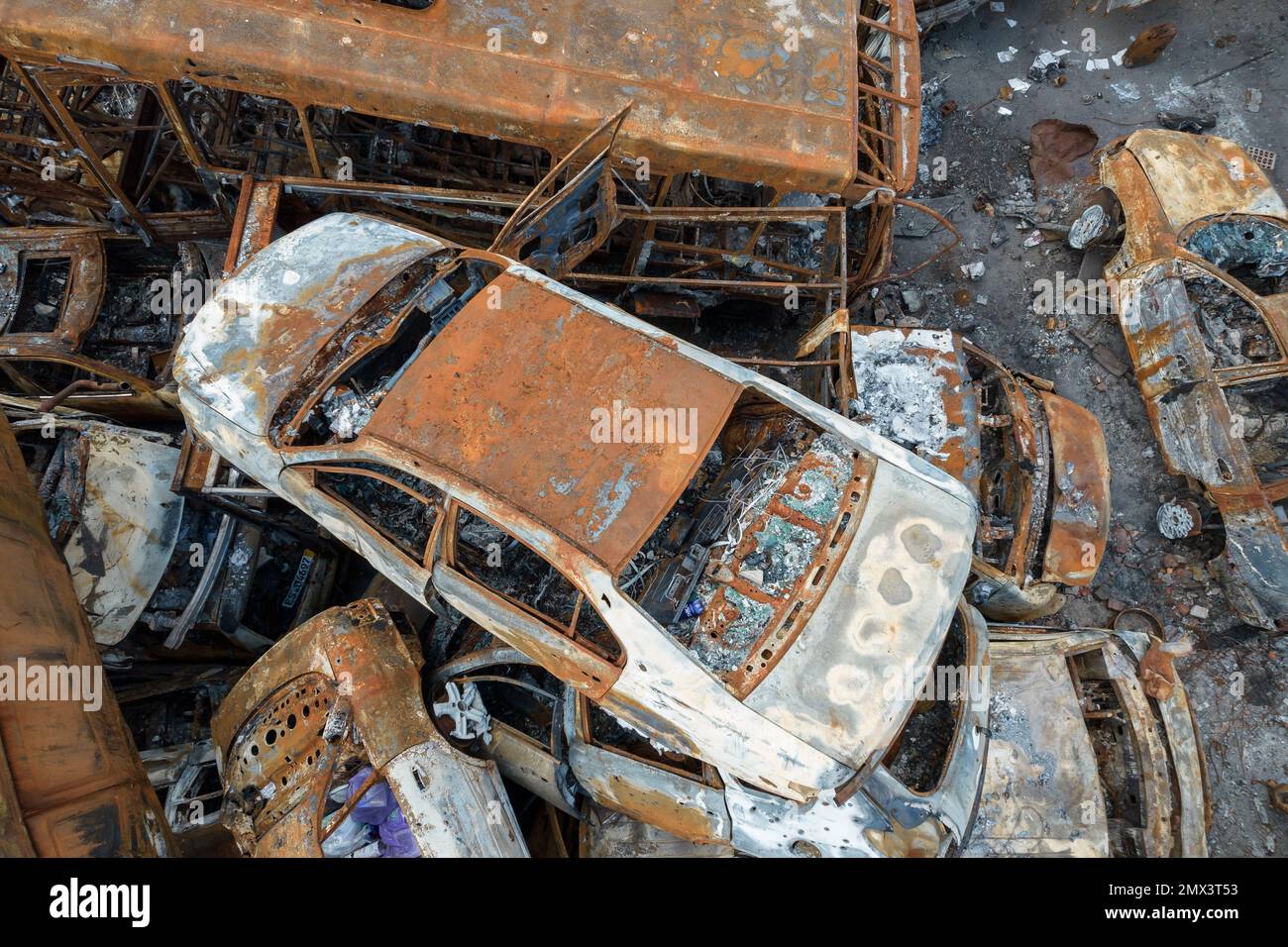 War-destroyed cars in Irpin, Bucha district, Ukraine Stock Photo - Alamy