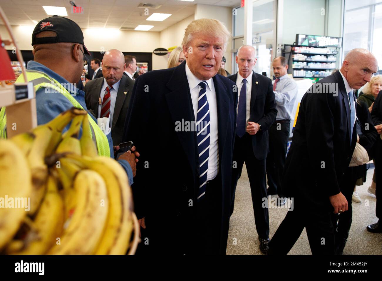 Republican presidential candidate Donald Trump stops at a Wawa gas ...