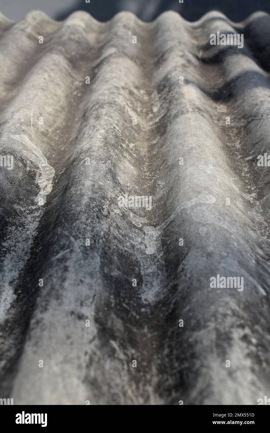 Asbestos roof hi-res stock photography and images - Alamy