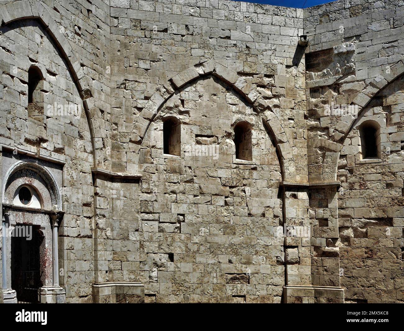Castel del Monte ( Andria, Apulia, Italy) the famous and mysterious ...