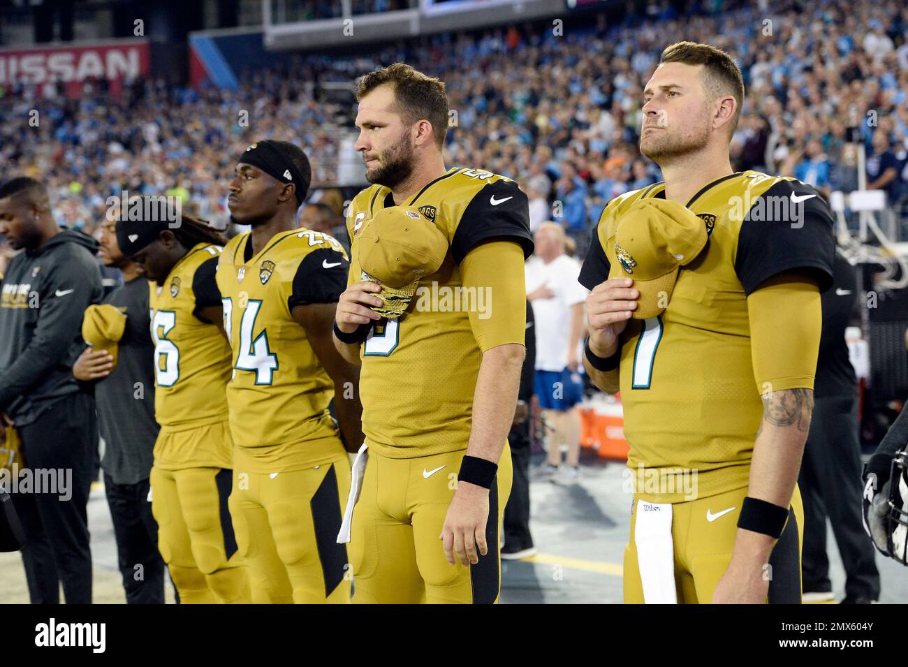 Jacksonville Jaguars quarterback Blake Bortles, second from right ...