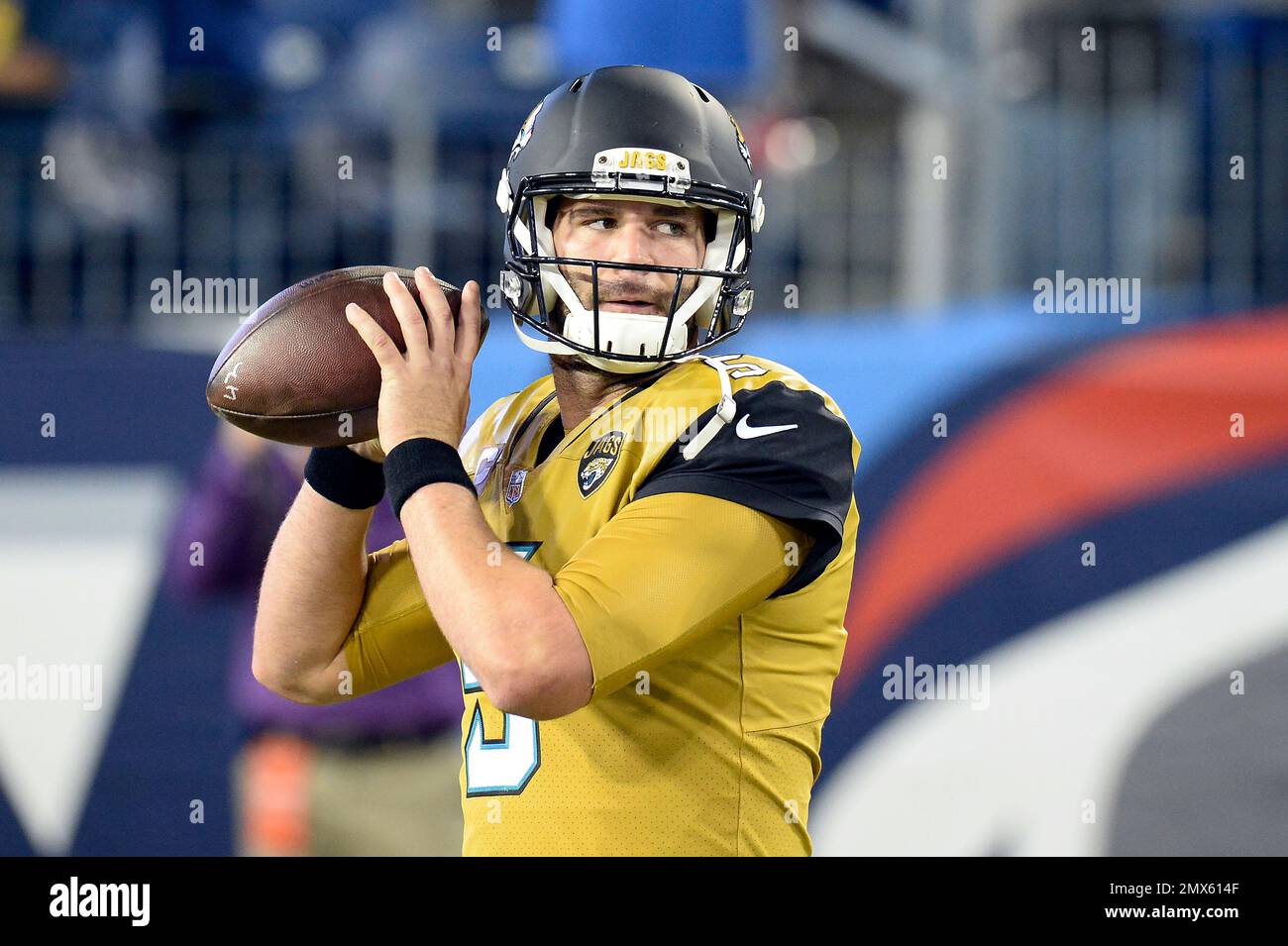 Jacksonville Jaguars quarterback Blake Bortles warms up before an NFL ...
