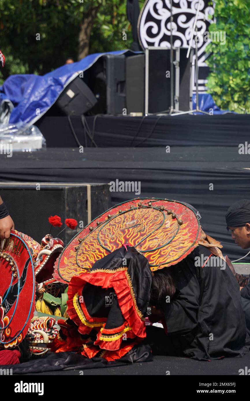 Indonesian performing Jaranan dance (kuda lumping, kuda kepang) dance ...