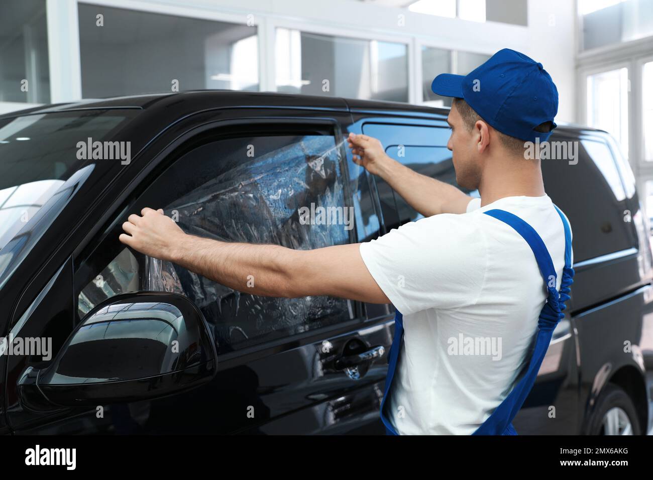 Car wrapping workshop hi-res stock photography and images - Alamy