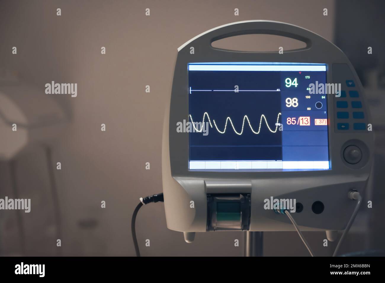 Ecg monitor in operation room hi-res stock photography and images - Alamy