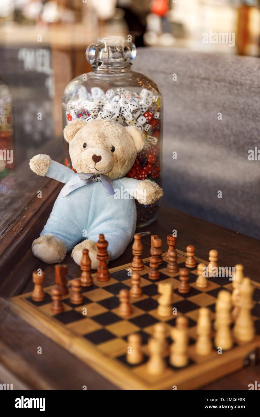 Old east croydon station hi-res stock photography and images - Alamy