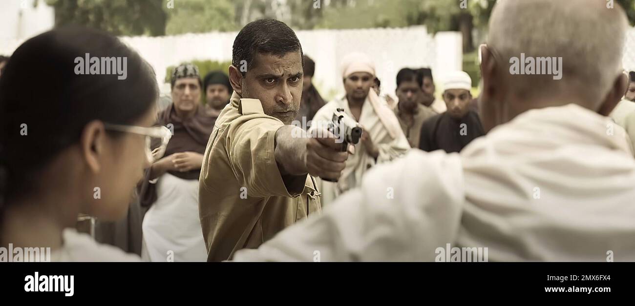 GANDHI GODSE EK YUDH, center: Chinmay Mandlekar as Nathuram Godse ...