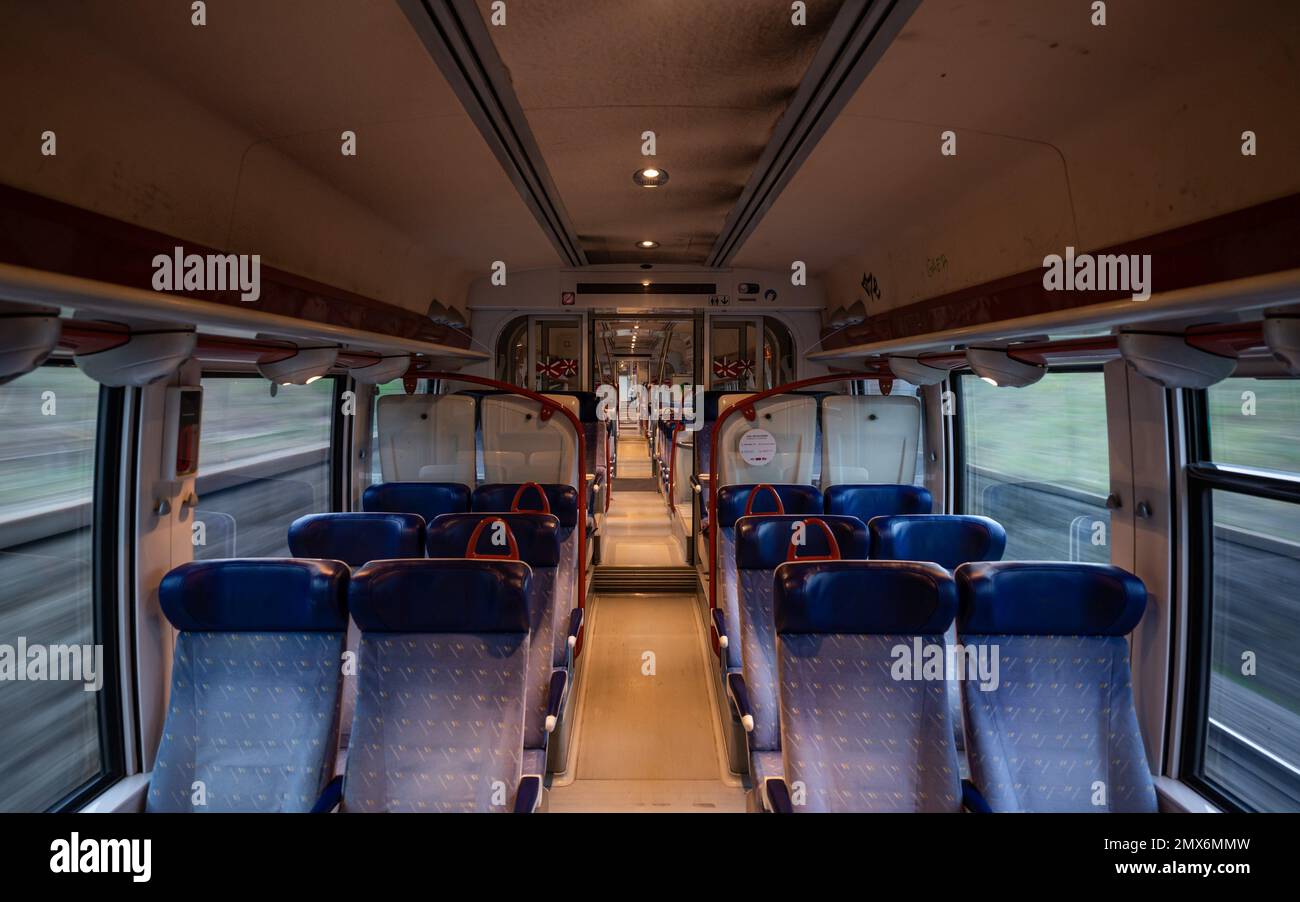 Railway station interior france hi-res stock photography and images - Alamy