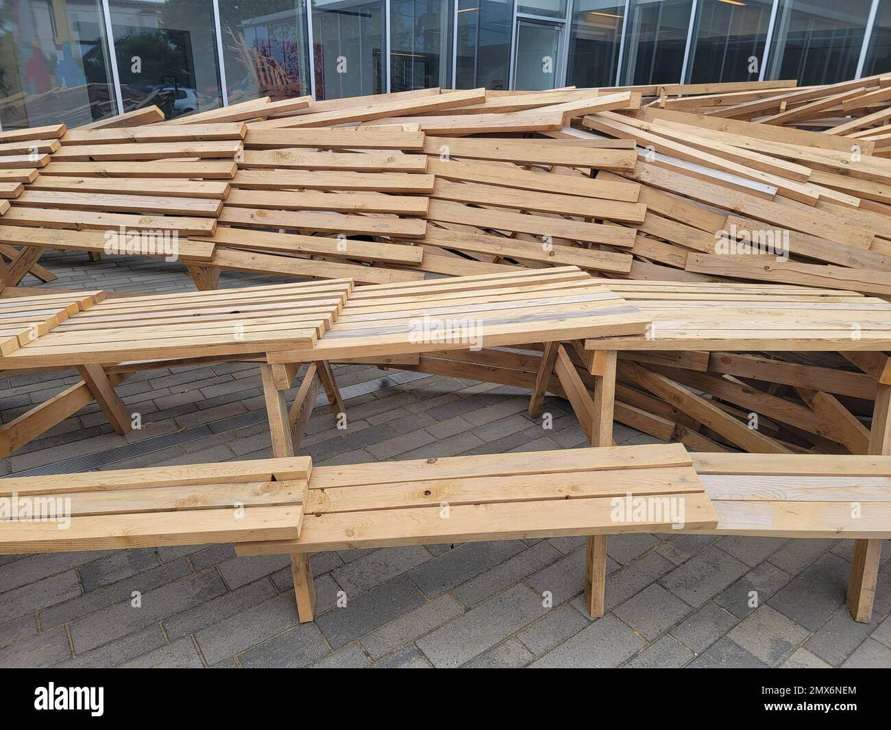 Pile of tables hi-res stock photography and images - Alamy