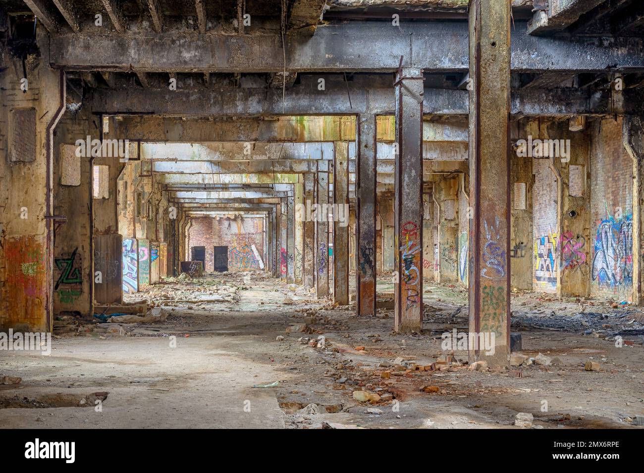 Factory inside wall hi-res stock photography and images - Alamy