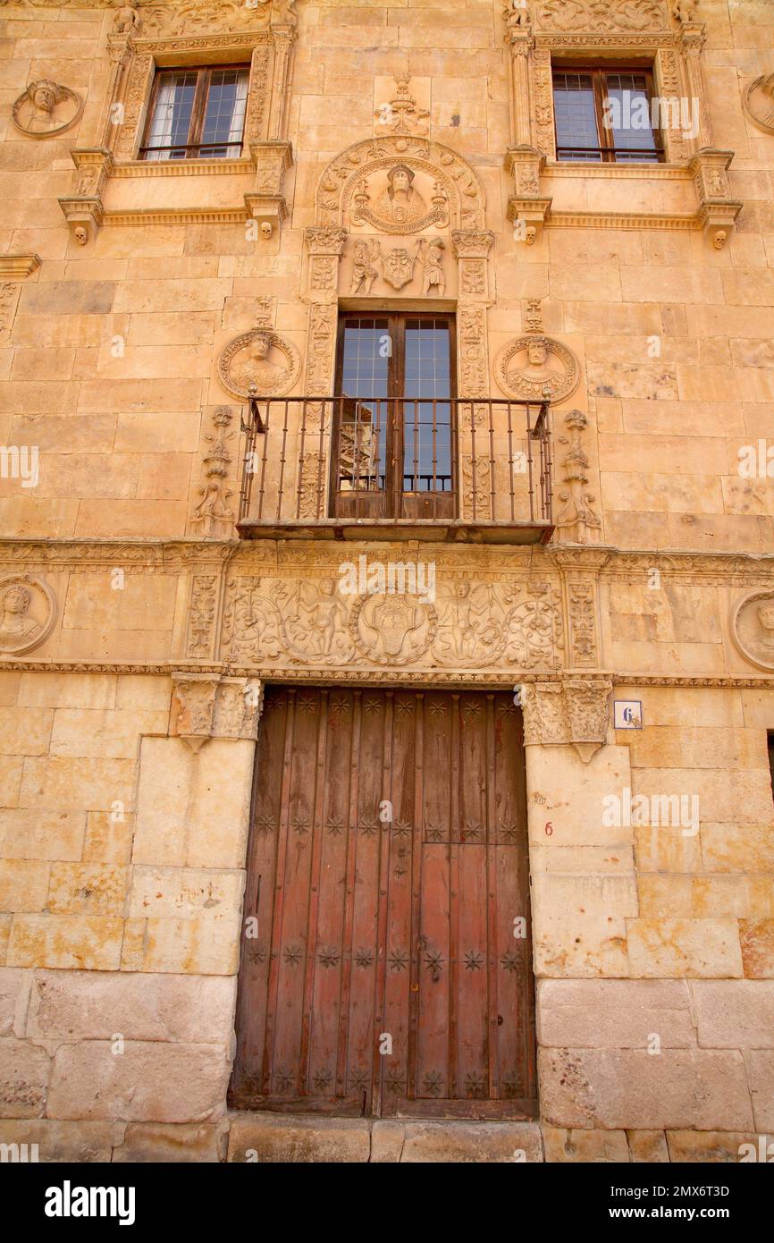 Plateresque style decoration hi-res stock photography and images - Alamy