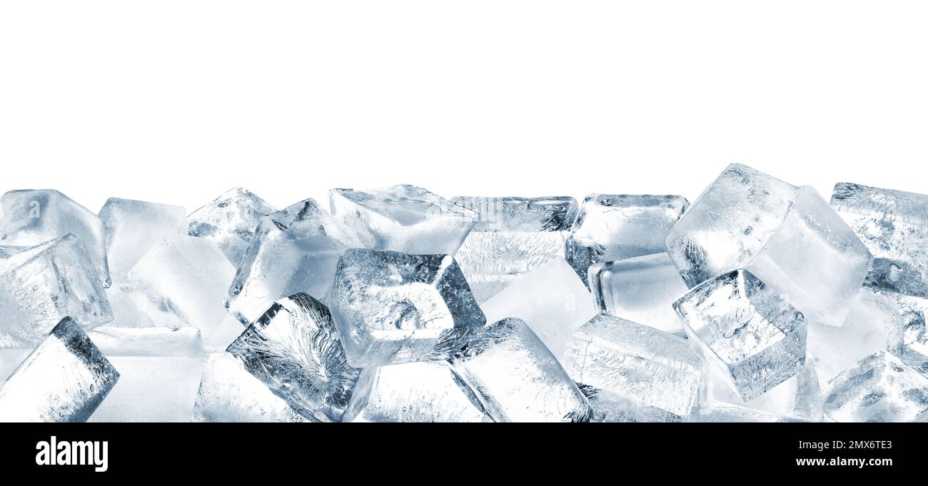 Ice cubes on pile hi-res stock photography and images - Alamy