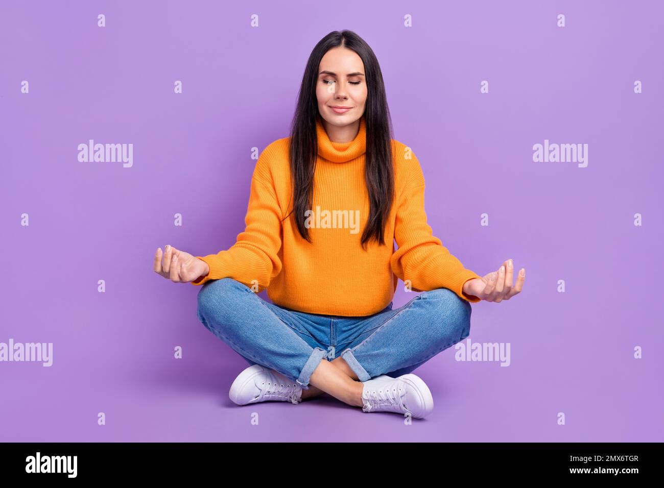 Full length photo of gorgeous lady wear comfort clothes sitting floor ...