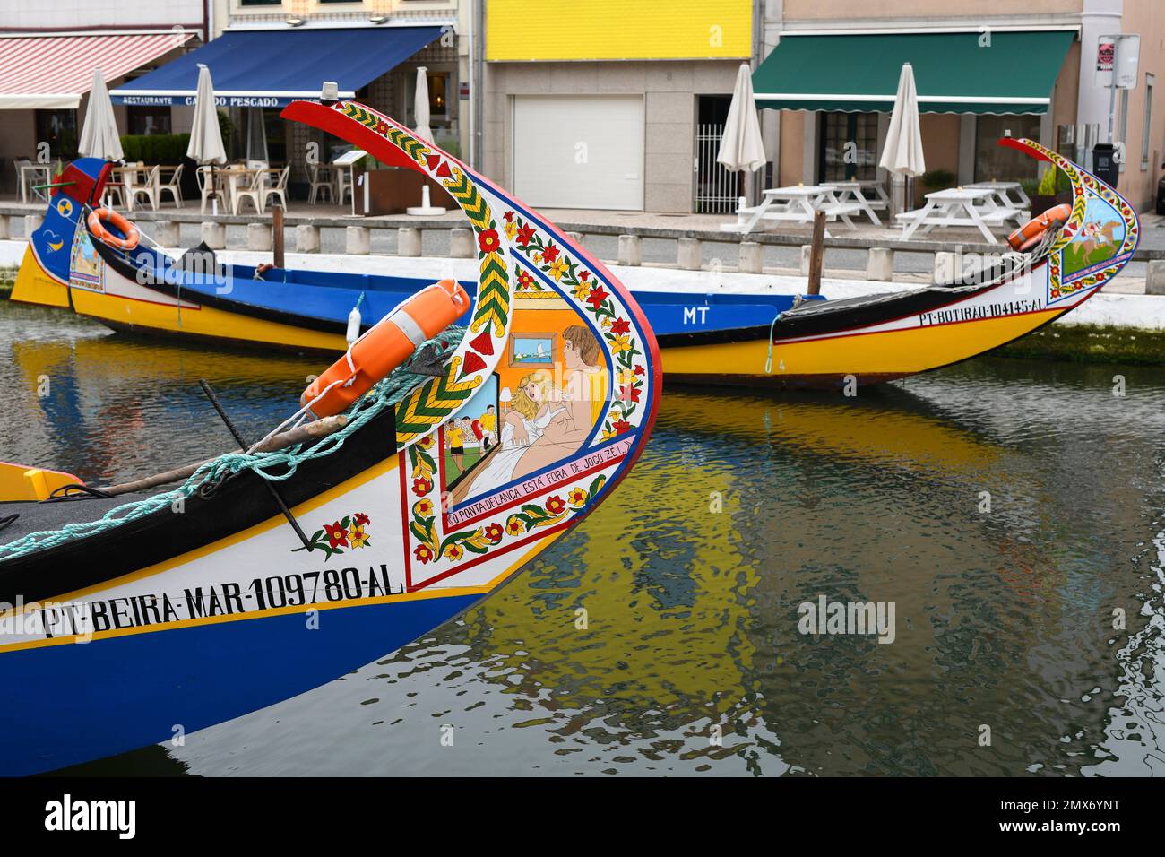 Moliceiro boats hi-res stock photography and images - Alamy
