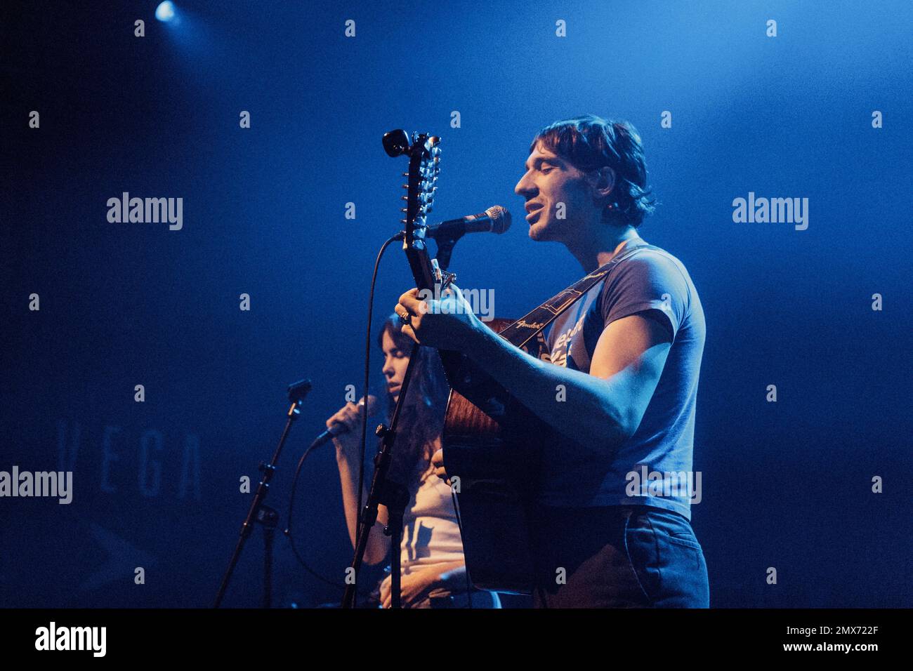 Sam burton singer hi-res stock photography and images - Alamy