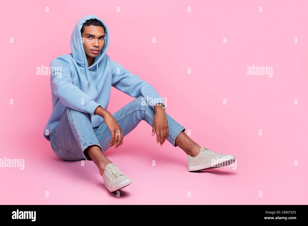 Photo of serious successful man wear blue comfort clothes demonstrate ...
