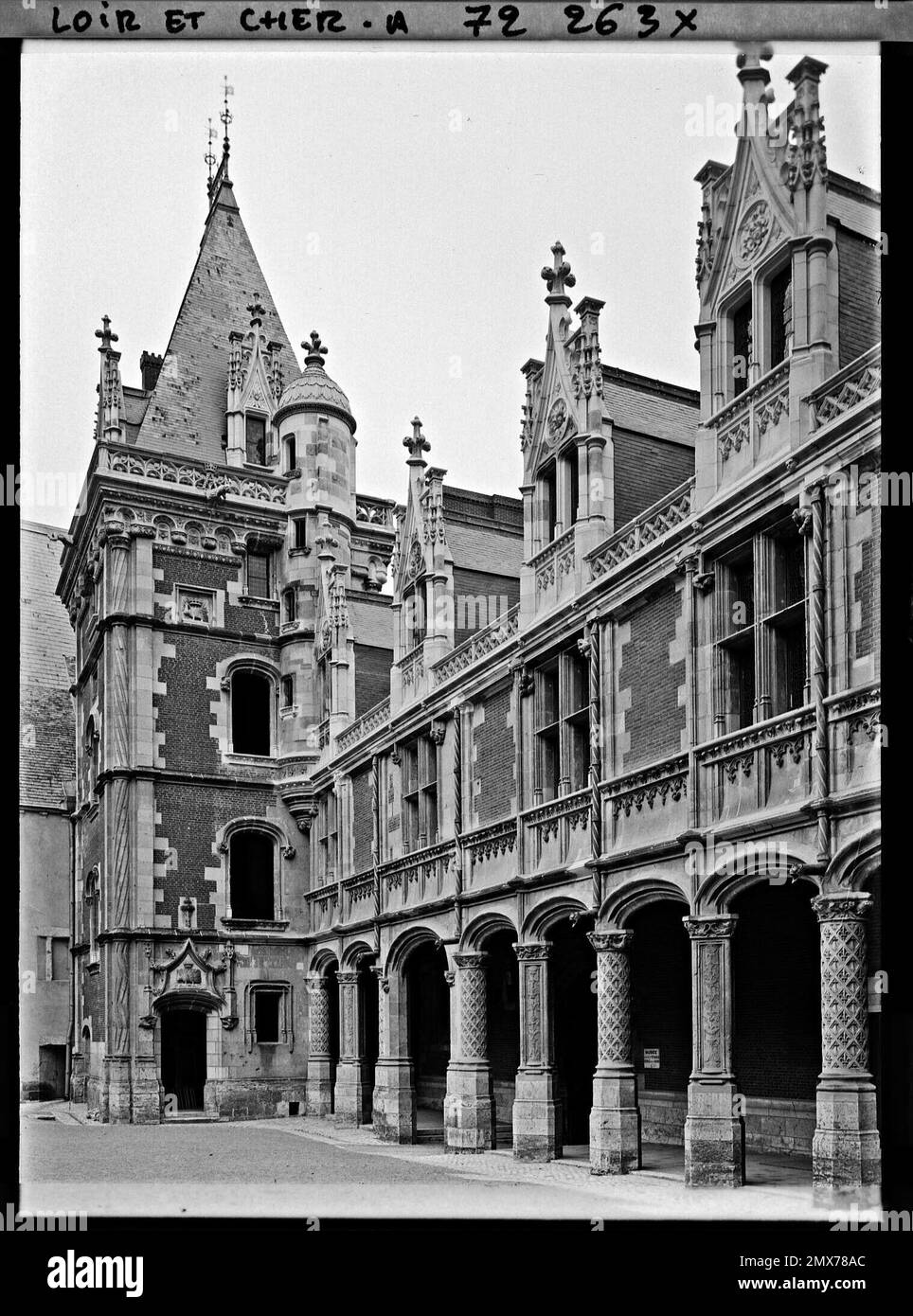Blois, France the Louis XII wing of the castle, with the Saint-Calais ...