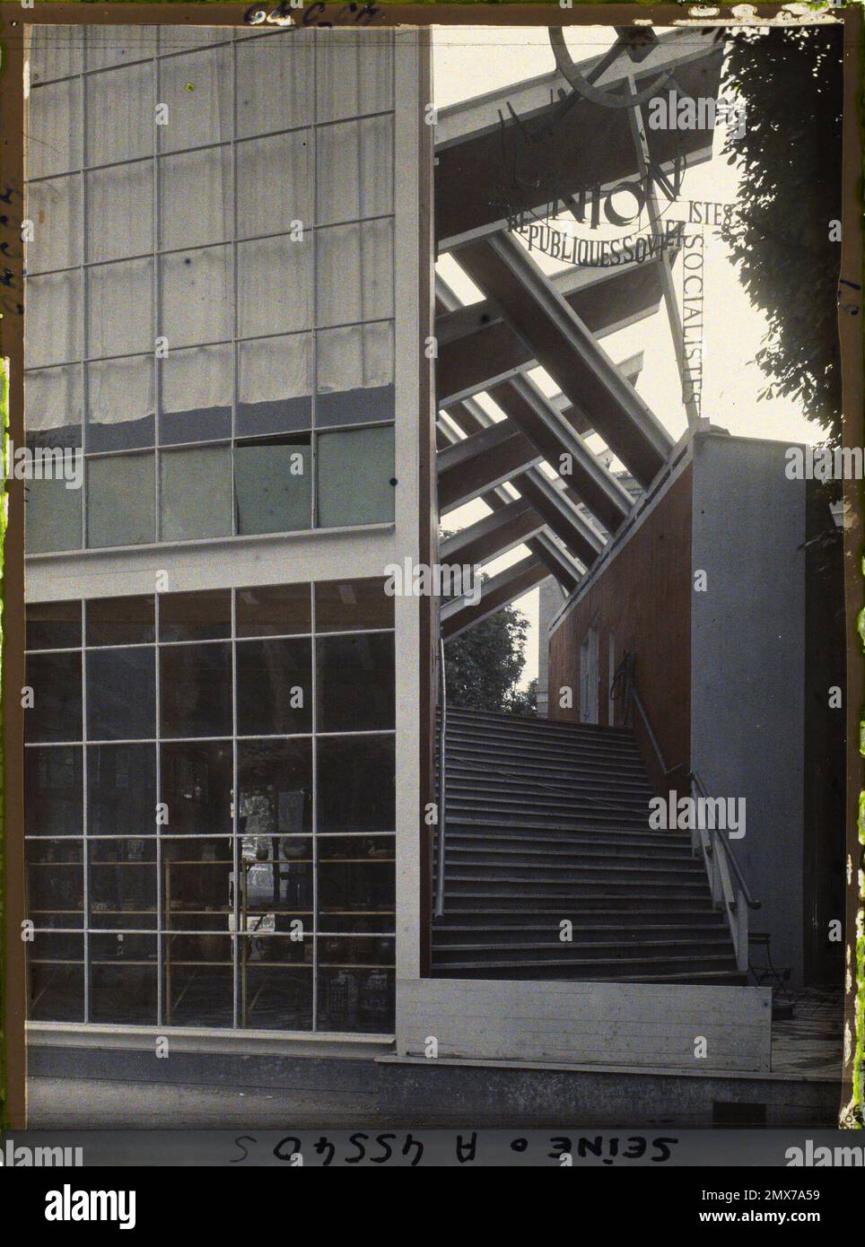Paris (VIIIE arr.), France The exhibition of decorative arts, pavilion ...