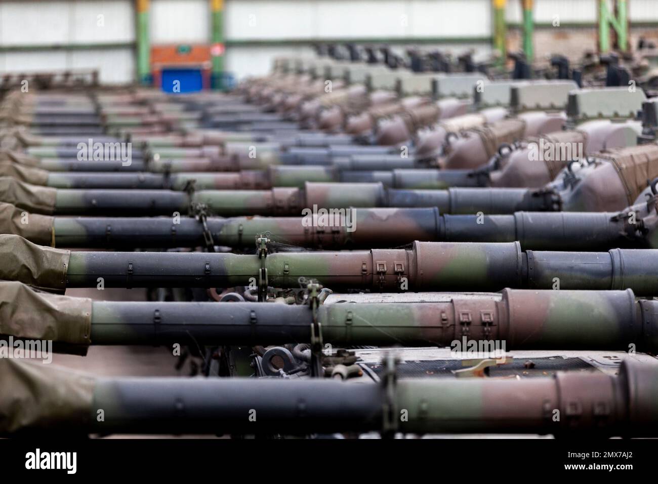 Belgium / Brussels, 2/2/2023 - The man who wanted to help Ukraine: in the hangars, the leopards ...