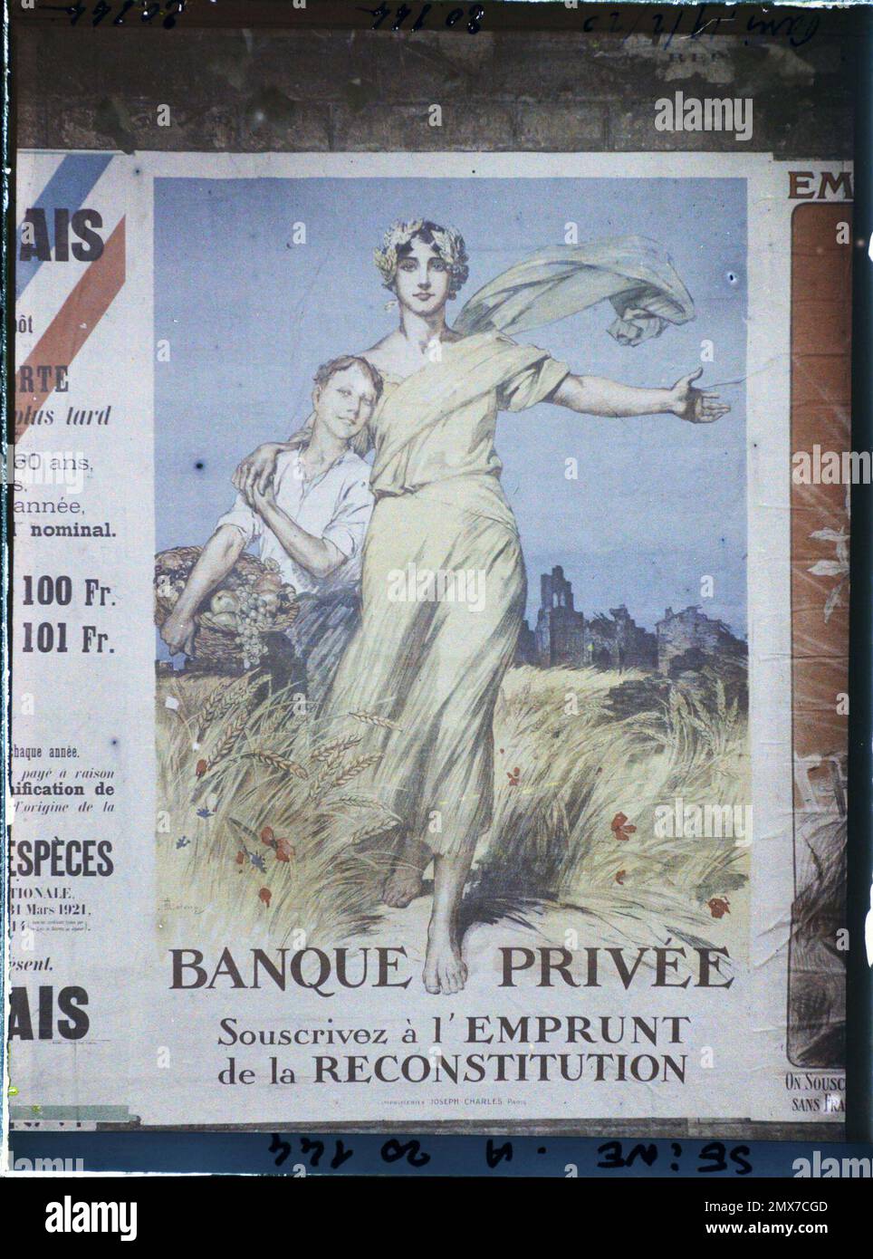 Paris, France displays the national loan of 1920, private banking Stock ...