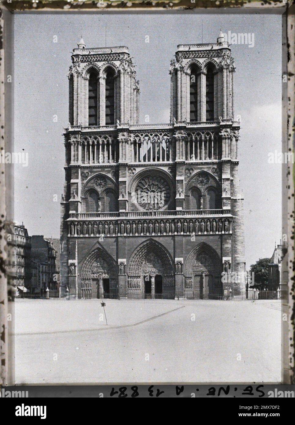 Paris (4th arr.), France Notre-Dame de Paris Stock Photo - Alamy