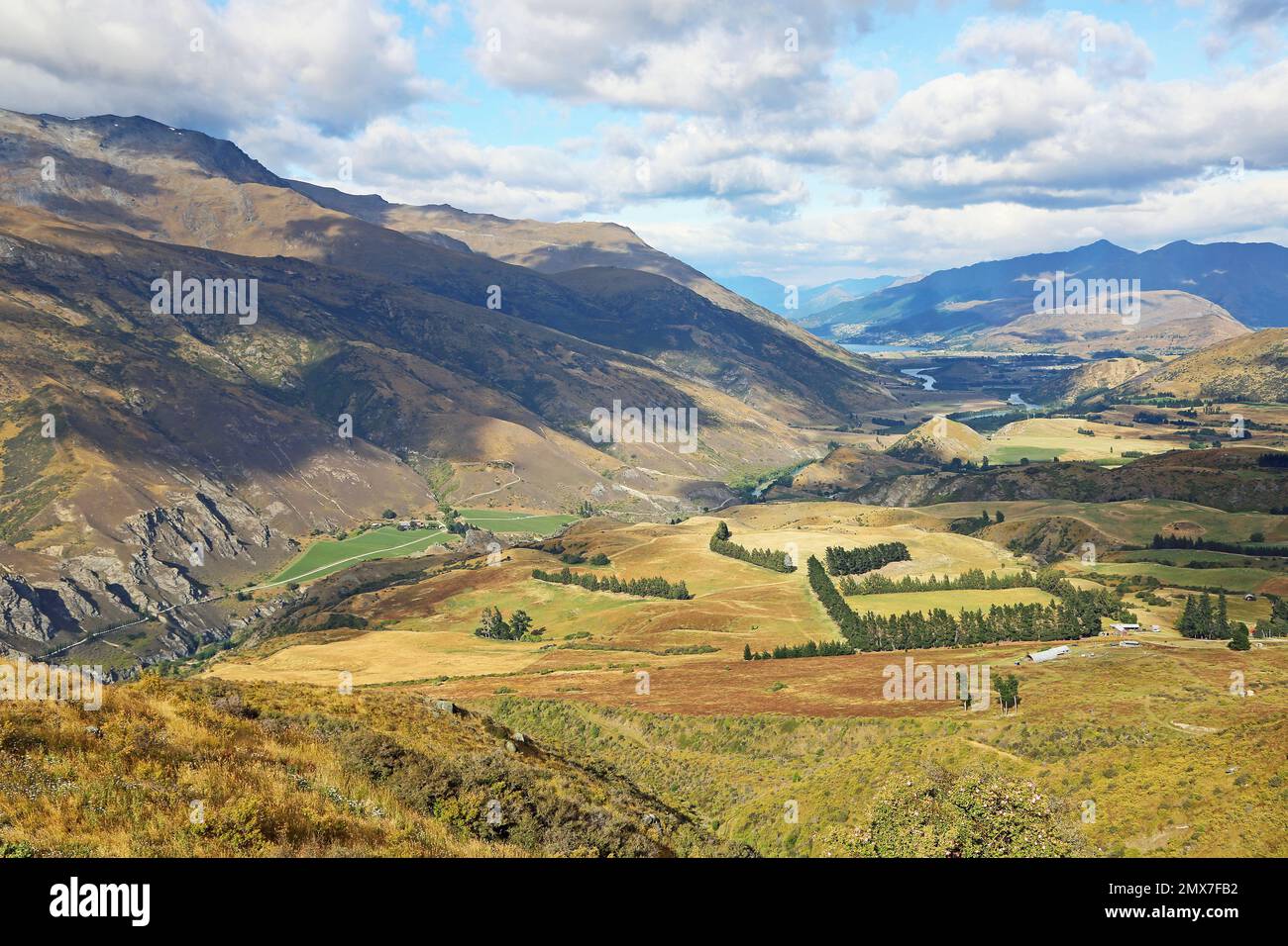 Crown range hi-res stock photography and images - Alamy
