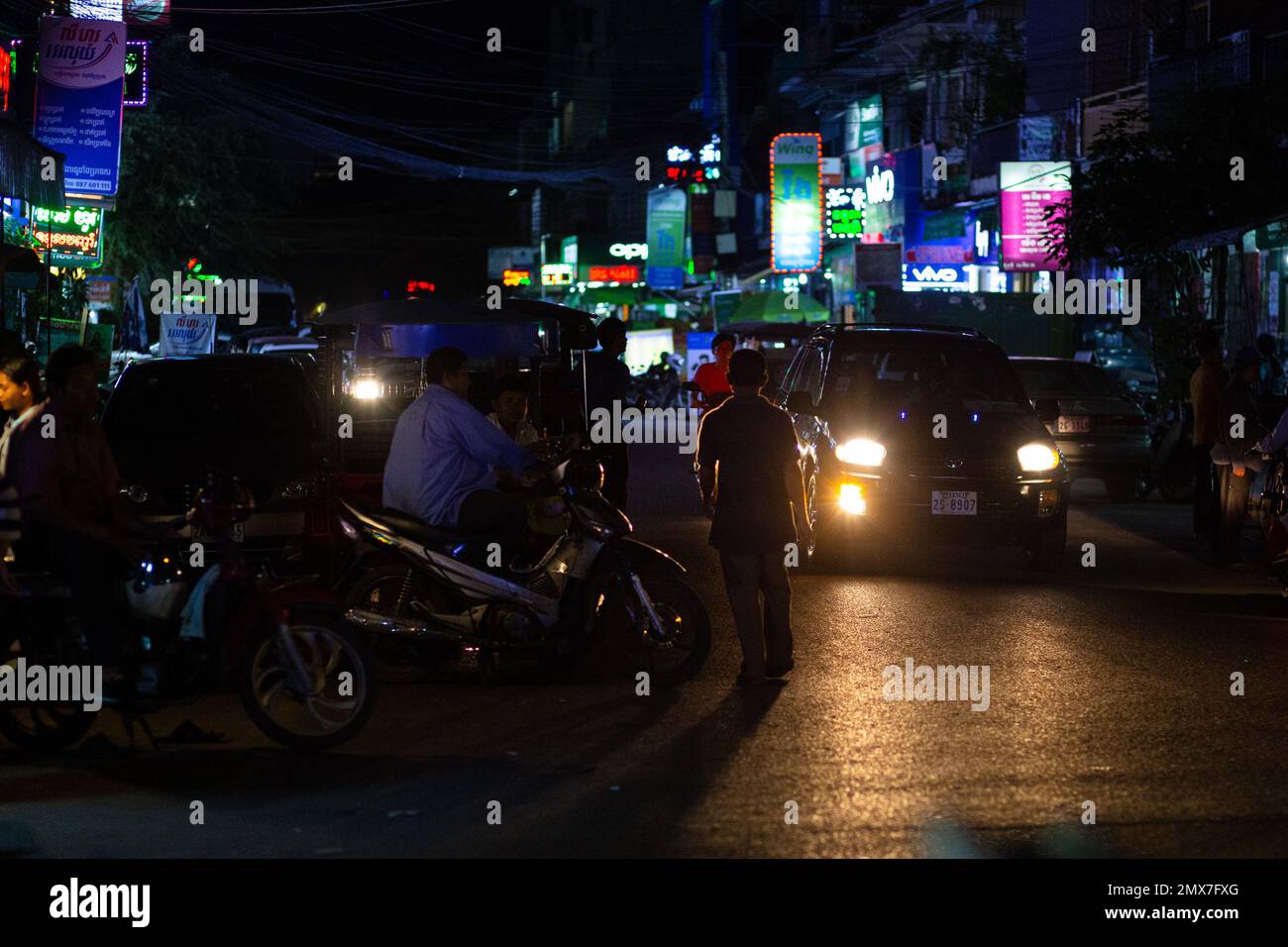 Phnom Penh Streets at Night - Cambodia Stock Photo - Alamy