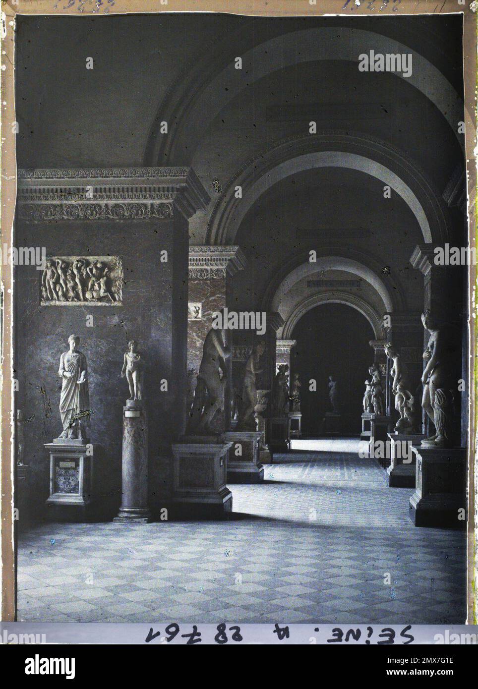 Paris (Ier arr.), France The ancient sculpture gallery, ground floor of ...