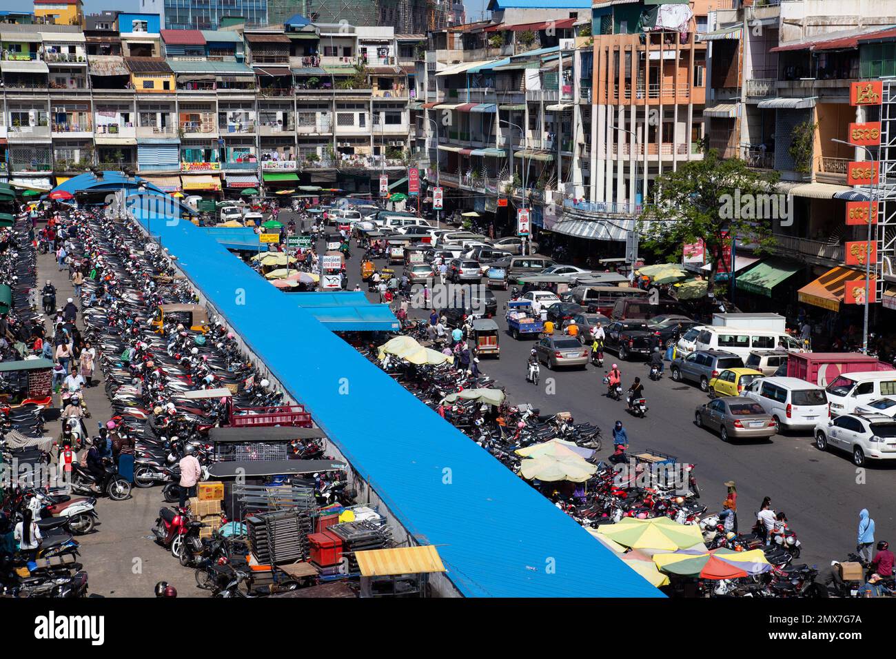Streets of Phnom Penh from the Orussey Market ( ផ្សារអូរឫស្សី ) Phnom ...