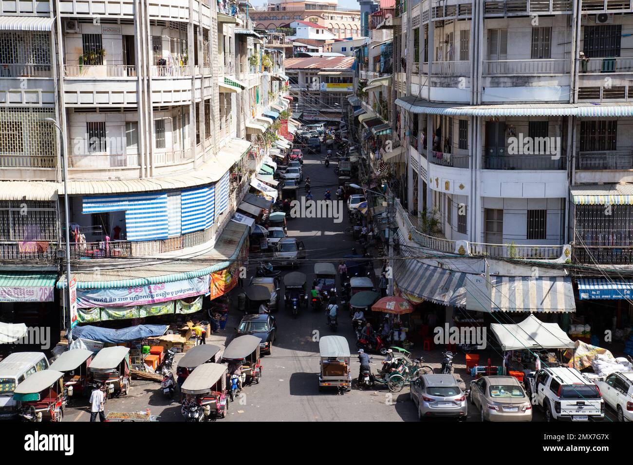 Streets of Phnom Penh from the Orussey Market ( ផ្សារអូរឫស្សី ) Phnom ...
