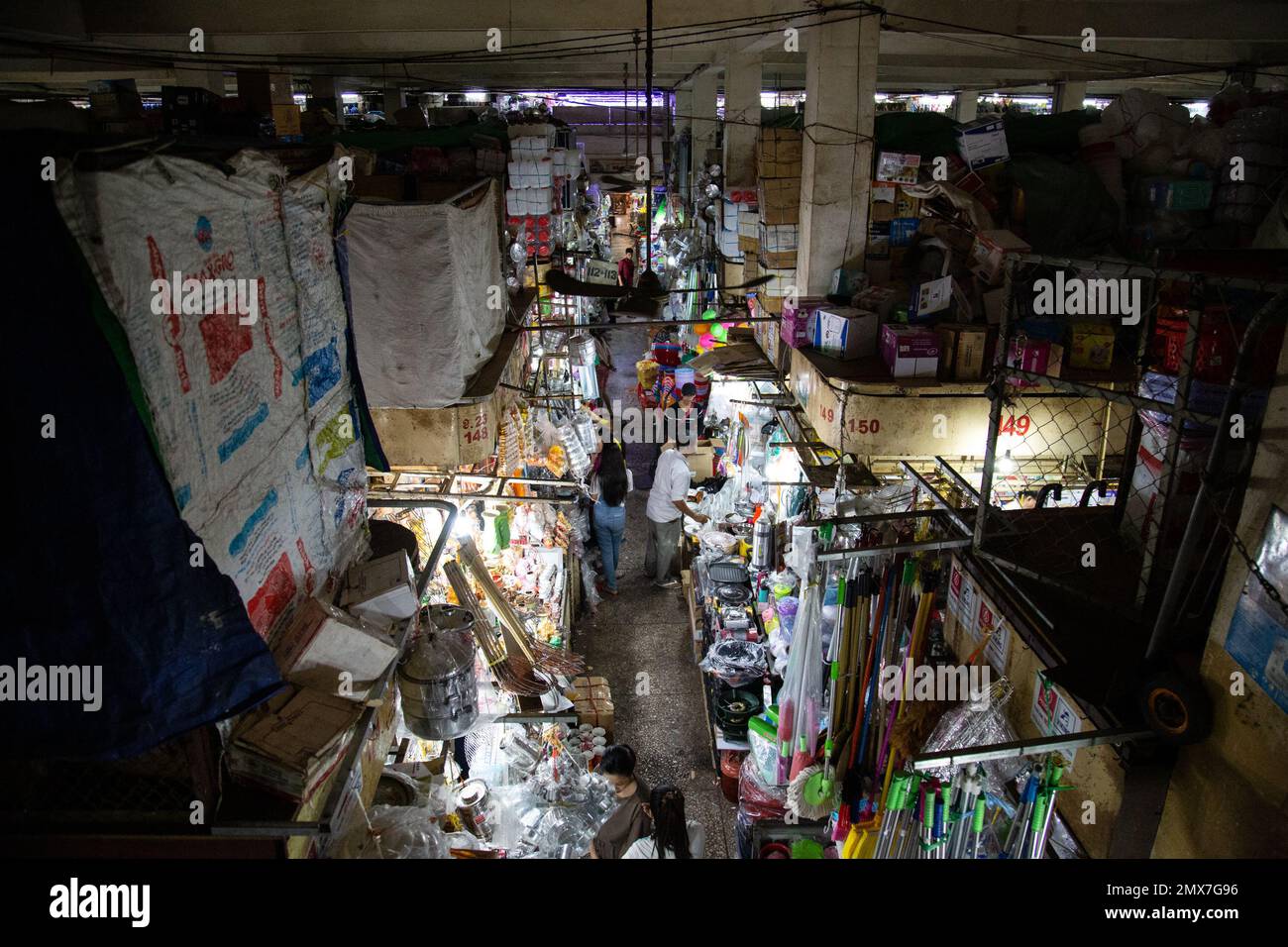 Orussey Market ( ផ្សារអូរឫស្សី ) Phnom Penh - Cambodia Stock Photo - Alamy
