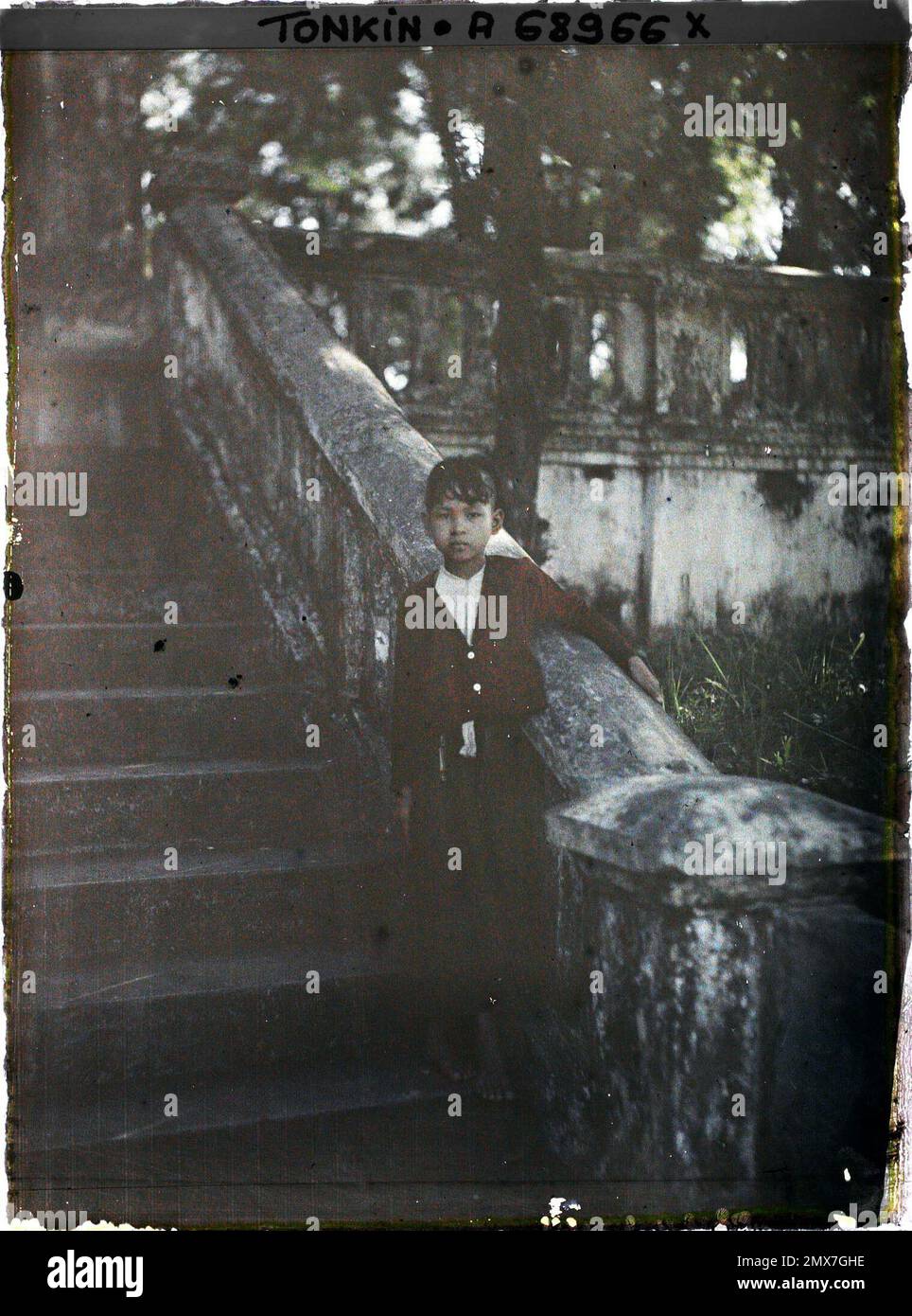 Costume child portrait hairstyle headgear clothing human beings hi-res ...