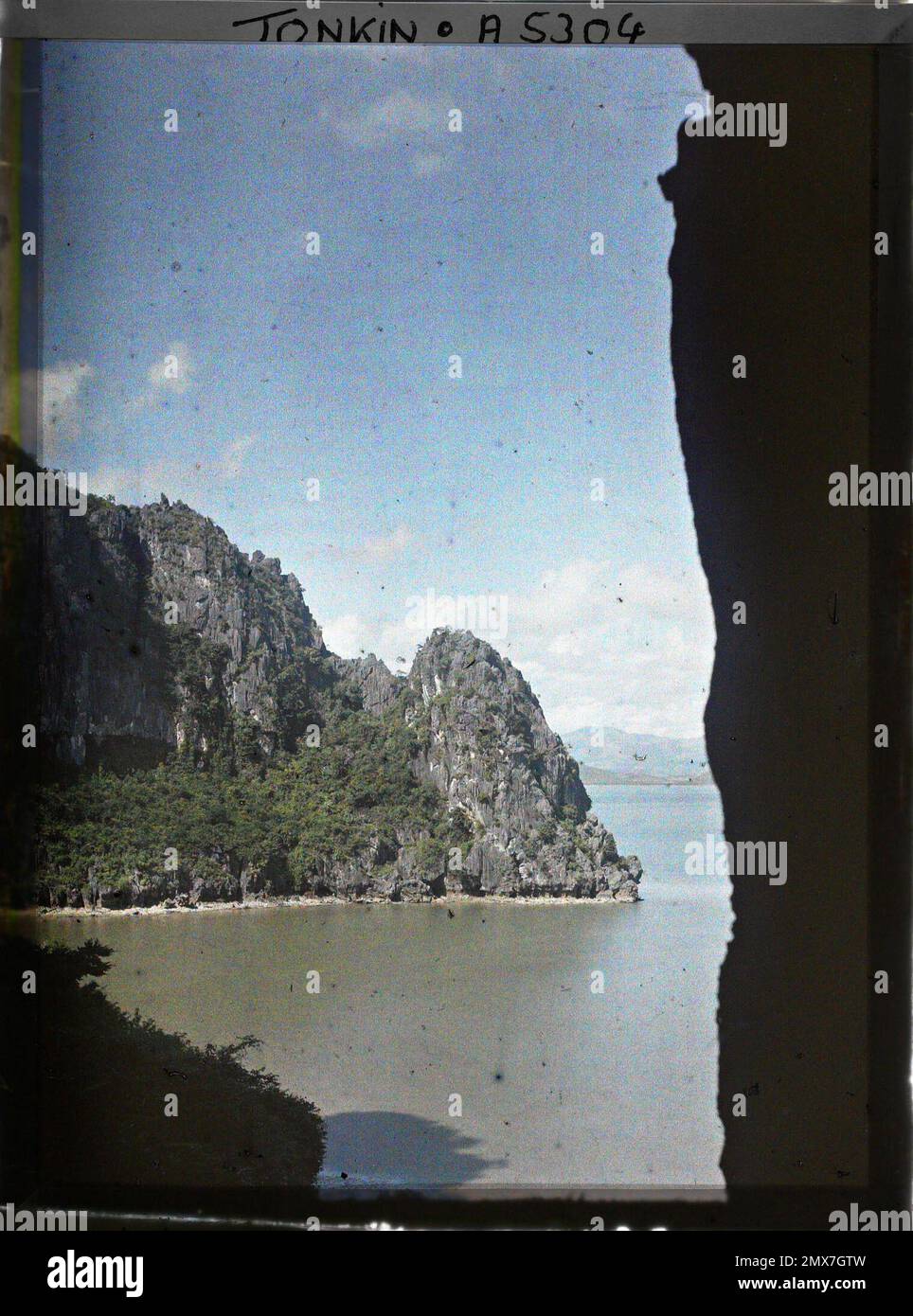 Bay of Ha-Long, Province of Quang-Yen, Tonkin, Indochine A landscape ...